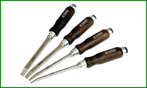 Different Types of Wood Chisels & Their Uses (With Pictures)