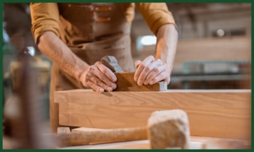 How to Use A Hand Plane - (Use Like A Pro)
